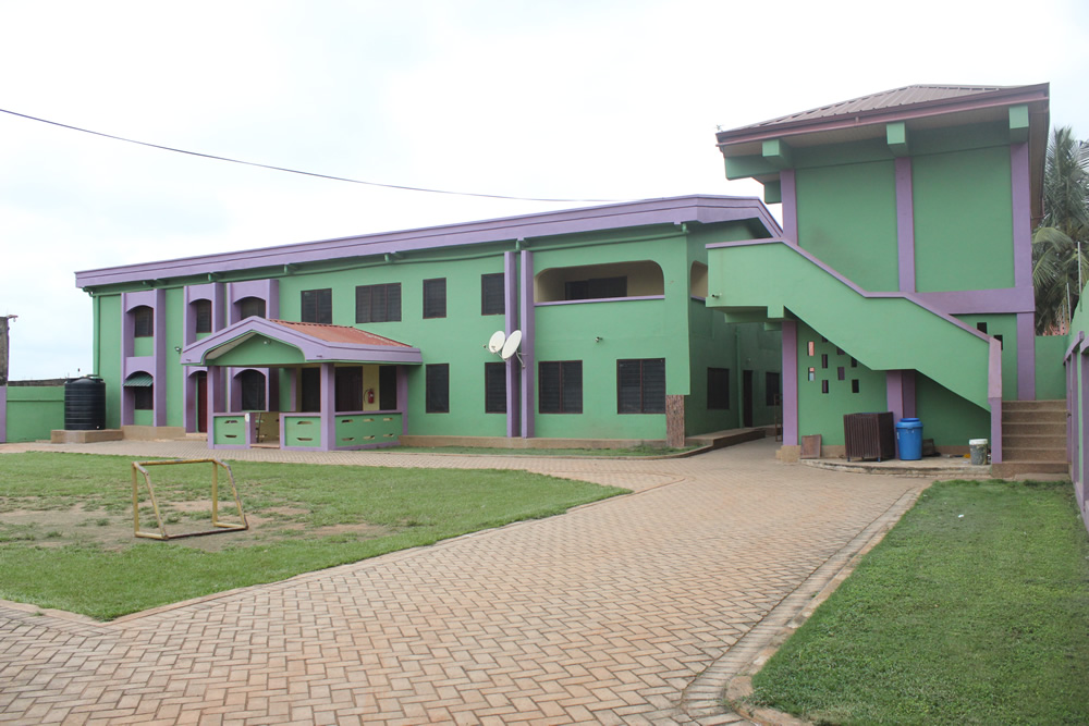 Hilltop School - Facilities
